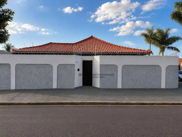Casa / Sobrado para Venda em Campo Grande/MS Jardim Paulista 4 Quartos