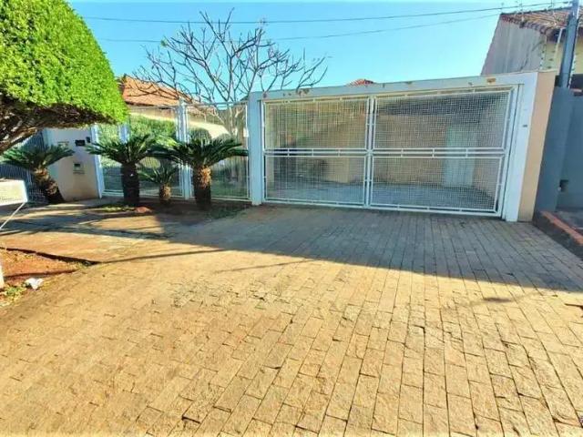 Casa / Sobrado para Venda em Campo Grande/MS Monte Carlo 3 Quartos