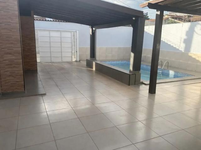 Casa / Sobrado para Venda em Campo Grande/MS São Francisco 3 Quartos