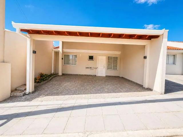 Casa / Sobrado para Venda em Campo Largo/PR Aparecida 2 Quartos