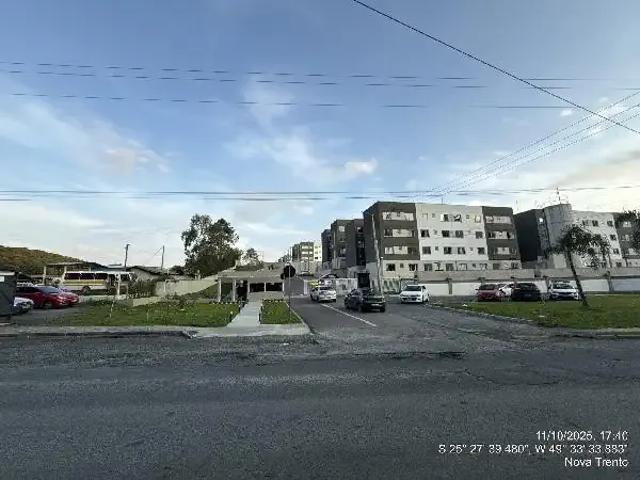 Casa / Sobrado para Venda em Campo Largo/PR Bom Jesus 2 Quartos