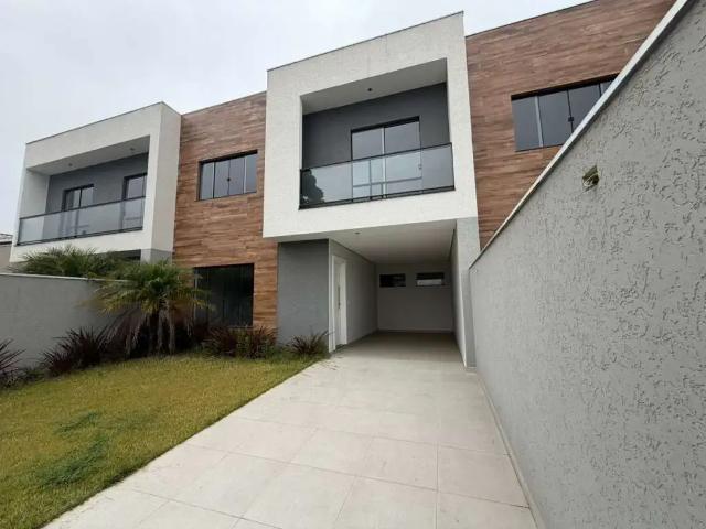 Casa / Sobrado para Venda em Campo Largo/PR Centro 3 Quartos