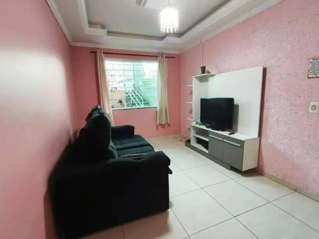 Casa / Sobrado para Venda em Campo Largo/PR Conjunto Habitacional Joaquim Celestino Ferreira 3 Quartos