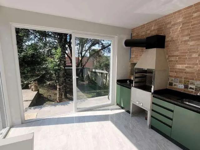 Casa / Sobrado para Venda em Campo Largo/PR Ferraria 3 Quartos