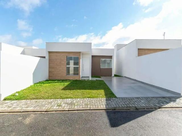 Casa / Sobrado para Venda em Campo Largo/PR Itaqui 3 Quartos