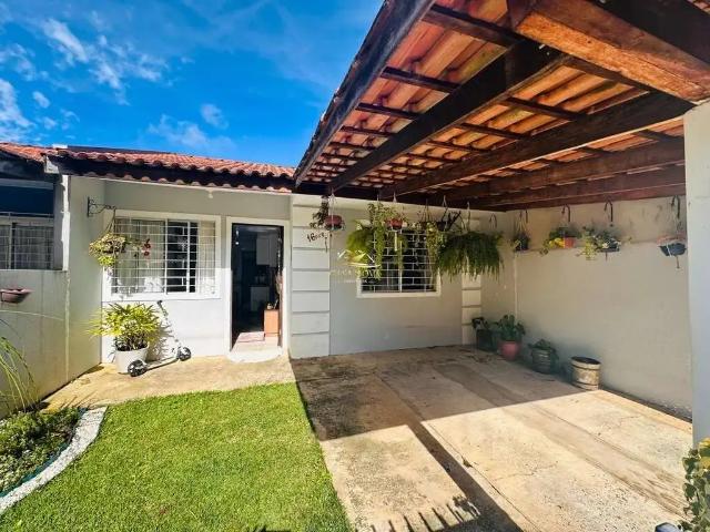 Casa / Sobrado para Venda em Campo Largo/PR Jardim Tropical 2 Quartos