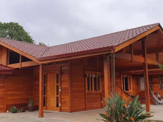 Casa / Sobrado para Venda em Campo Largo/PR Jardim Iruama 18 Quartos