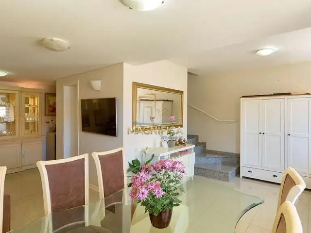 Casa / Sobrado para Venda em Campo Largo/PR Loteamento Vila Verde 4 Quartos