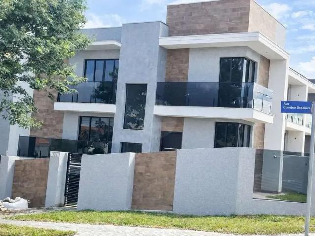 Casa / Sobrado para Venda em Campo Largo/PR Vila Bancária 3 Quartos