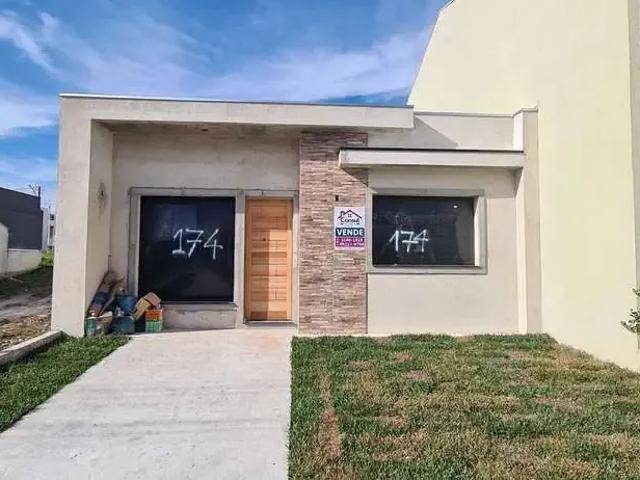 Casa / Sobrado para Venda em Campo Largo/PR Vila Glória 3 Quartos