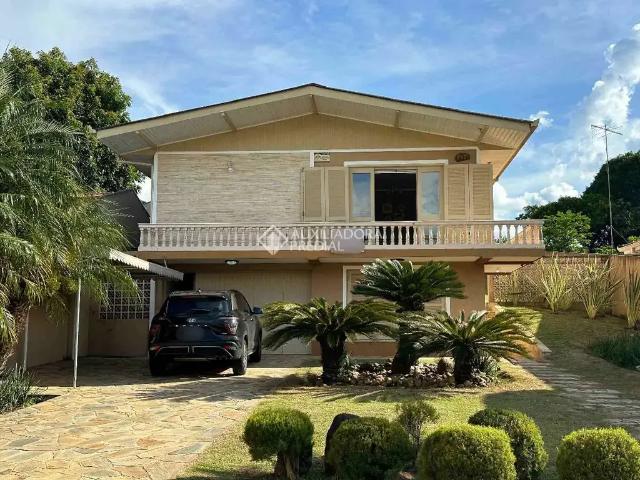 Casa / Sobrado para Venda em Campo Largo/PR Vila Solene 3 Quartos