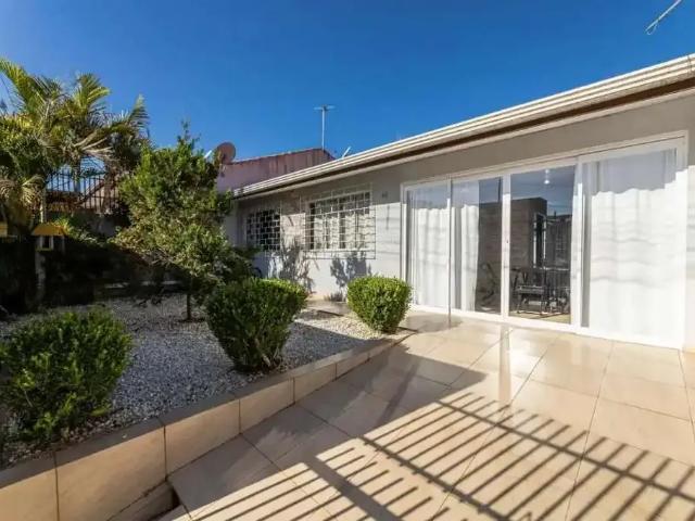 Casa / Sobrado para Venda em Campo Largo/PR Vila Rivabem 3 Quartos