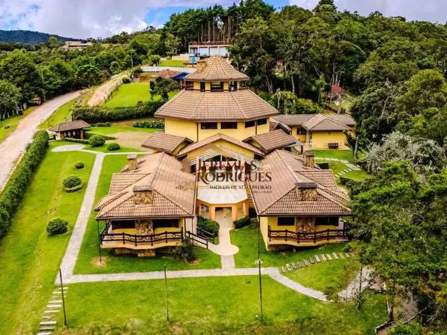 Casa / Sobrado para Venda em Campos do Jordão/SP Capivari 7 Quartos