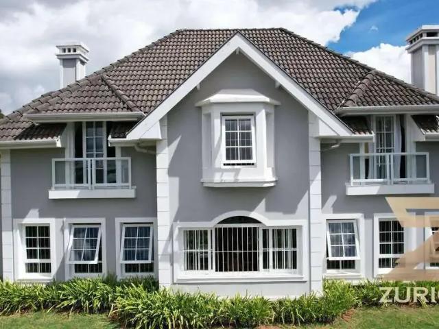 Casa / Sobrado para Venda em Campos do Jordão/SP Capivari 4 Quartos