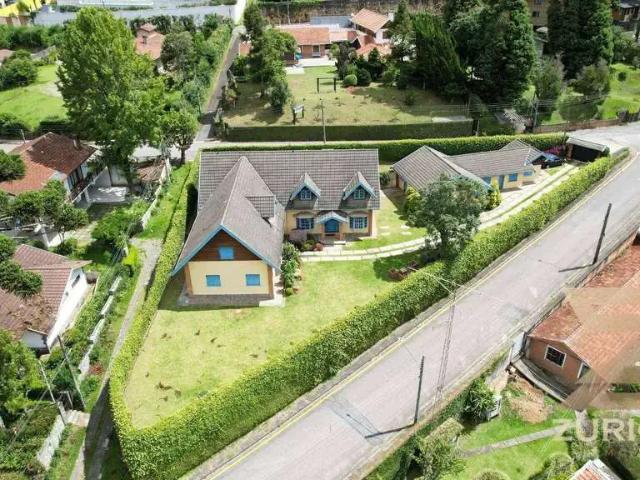 Casa / Sobrado para Venda em Campos do Jordão/SP Capivari 6 Quartos