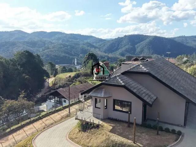 Casa / Sobrado para Venda em Campos do Jordão/SP Água Santa 3 Quartos