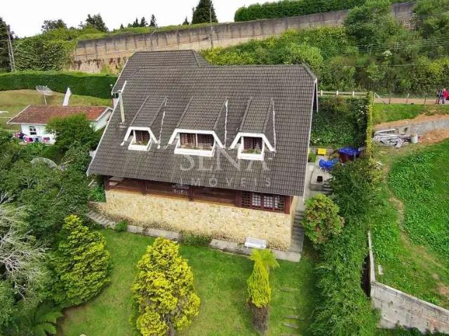 Casa / Sobrado para Venda em Campos do Jordão/SP Alto da Vila Inglesa 4 Quartos