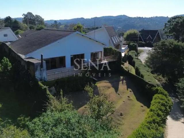 Casa / Sobrado para Venda em Campos do Jordão/SP Vila Capivari 5 Quartos