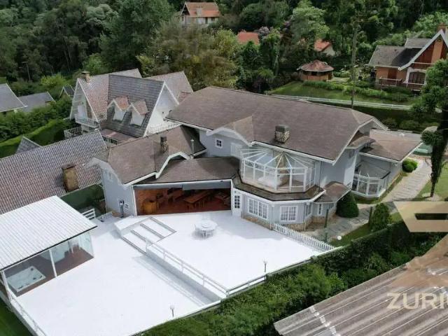Casa / Sobrado para Venda em Campos do Jordão/SP Alto do Capivari 5 Quartos