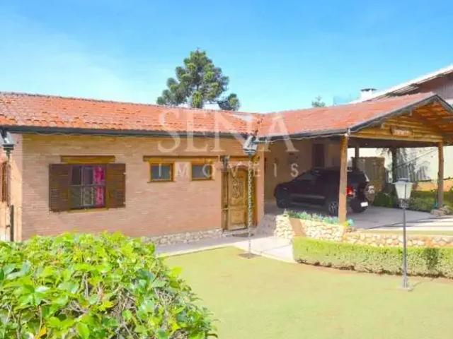 Casa / Sobrado para Venda em Campos do Jordão/SP Alto do Capivari 3 Quartos