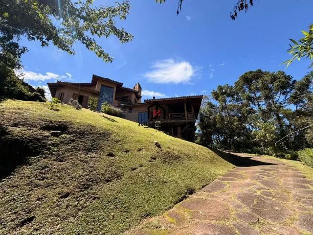 Casa / Sobrado para Venda em Campos do Jordão/SP Alto do Capivari 3 Quartos