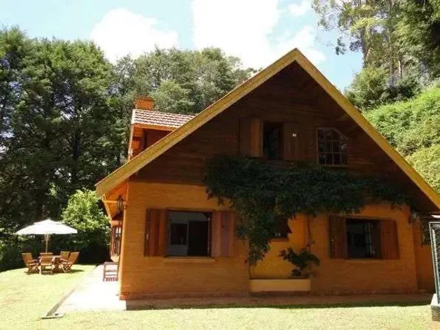 Casa / Sobrado para Venda em Campos do Jordão/SP Descansopolis 3 Quartos