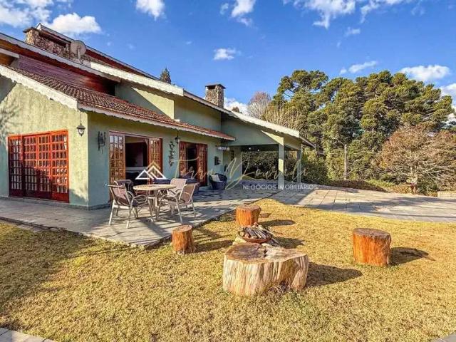 Casa / Sobrado para Venda em Campos do Jordão/SP Jardim Véu da Noiva 4 Quartos