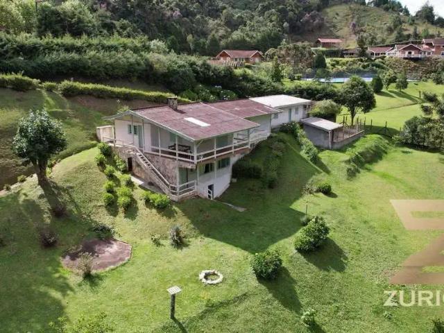 Casa / Sobrado para Venda em Campos do Jordão/SP Parque das Águas Claras 3 Quartos