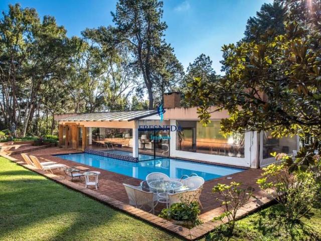 Casa / Sobrado para Venda em Campos do Jordão/SP Toriba 6 Quartos
