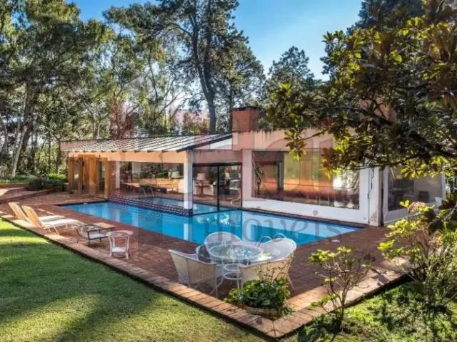 Casa / Sobrado para Venda em Campos do Jordão/SP Vila Abernéssia
