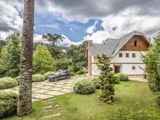 Casa / Sobrado para Venda em Campos do Jordão/SP Vila Capivari 4 Quartos