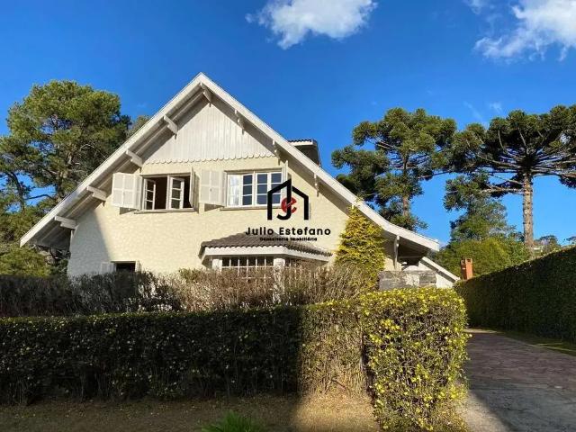 Casa / Sobrado para Venda em Campos do Jordão/SP Vila Capivari 5 Quartos