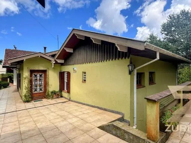 Casa / Sobrado para Venda em Campos do Jordão/SP Vila Poran 6 Quartos