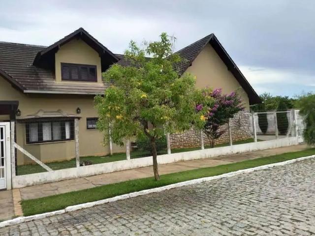 Casa / Sobrado para Venda em Campos dos Goytacazes/RJ Vila da Rainha 4 Quartos
