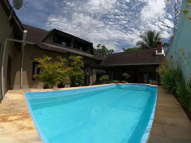 Casa / Sobrado para Venda em Campos dos Goytacazes/RJ Vila da Rainha 4 Quartos