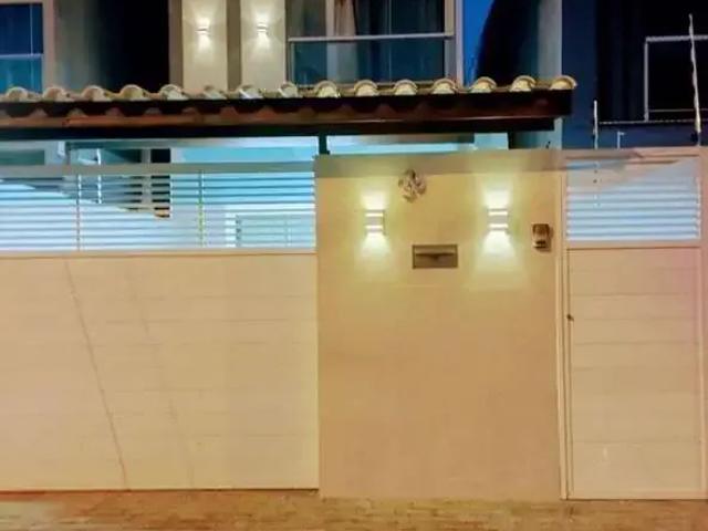 Casa / Sobrado para Venda em Campos dos Goytacazes/RJ Alphaville 2 Quartos