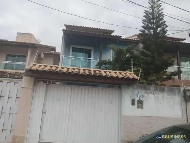 Casa / Sobrado para Venda em Campos dos Goytacazes/RJ Alphaville 3 Quartos