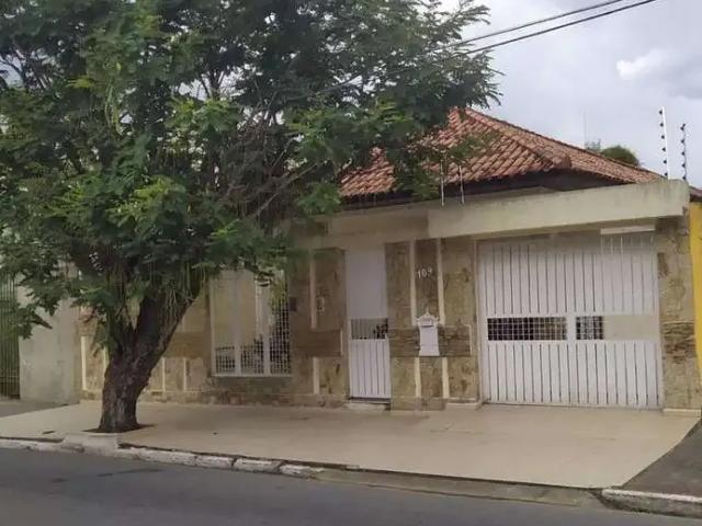 Casa / Sobrado para Venda em Campos dos Goytacazes/RJ Centro 1 Quartos