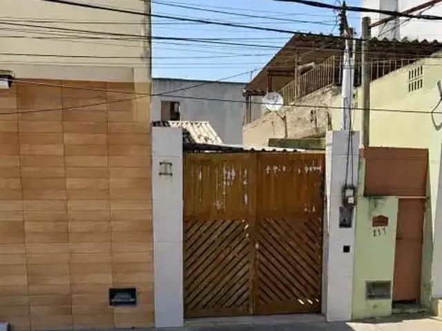 Casa / Sobrado para Venda em Campos dos Goytacazes/RJ Centro 1 Quartos