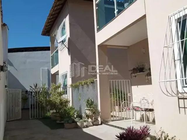 Casa / Sobrado para Venda em Campos dos Goytacazes/RJ Centro 2 Quartos