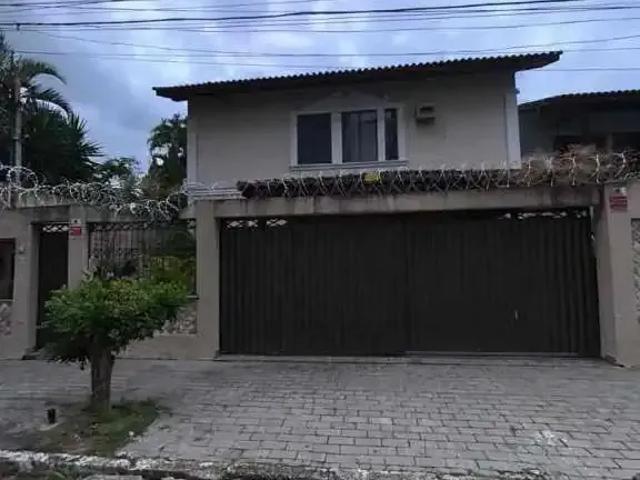 Casa / Sobrado para Venda em Campos dos Goytacazes/RJ Centro 4 Quartos
