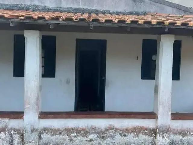 Casa / Sobrado para Venda em Campos dos Goytacazes/RJ Farol de São Thomé 5 Quartos