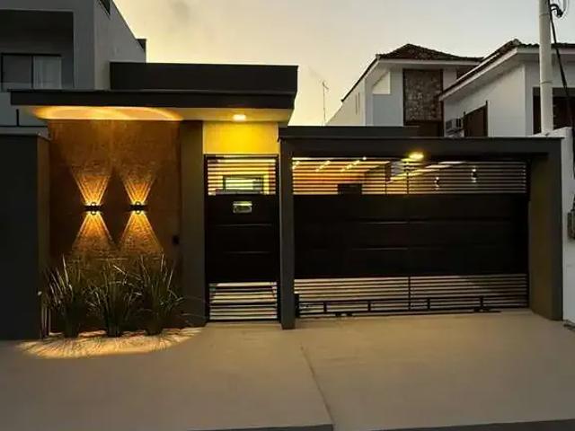 Casa / Sobrado para Venda em Campos dos Goytacazes/RJ Parque Flamboyant 3 Quartos