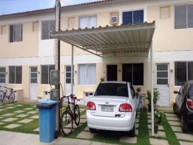 Casa / Sobrado para Venda em Campos dos Goytacazes/RJ Parque Jóquei Club 2 Quartos
