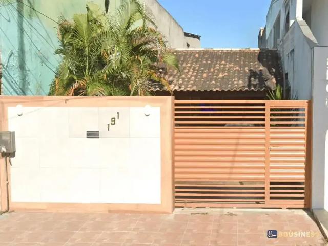 Casa / Sobrado para Venda em Campos dos Goytacazes/RJ Parque Jóquei Club 2 Quartos