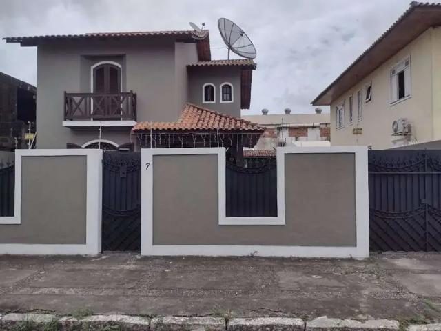 Casa / Sobrado para Venda em Campos dos Goytacazes/RJ Parque Jardim Carioca 3 Quartos