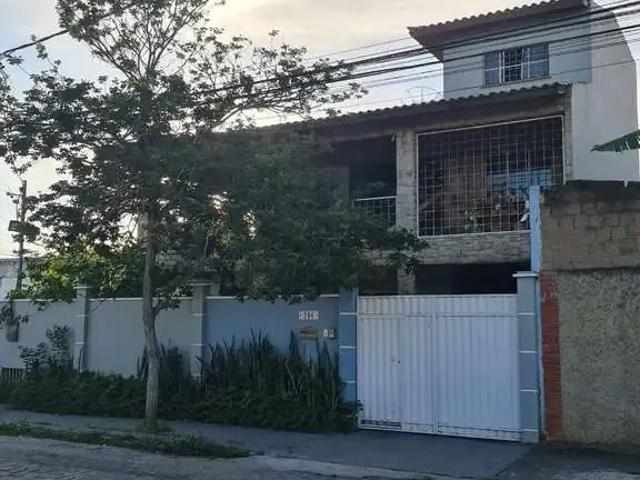 Casa / Sobrado para Venda em Campos dos Goytacazes/RJ Parque Leopoldina 6 Quartos
