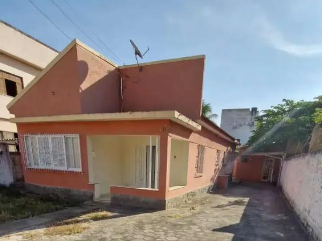 Casa / Sobrado para Venda em Campos dos Goytacazes/RJ Parque Turf Club 2 Quartos