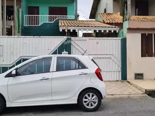 Casa / Sobrado para Venda em Campos dos Goytacazes/RJ Parque Turf Club 3 Quartos