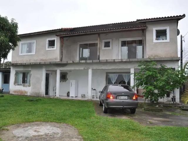 Casa / Sobrado para Venda em Cananéia/SP Acaraú 5 Quartos